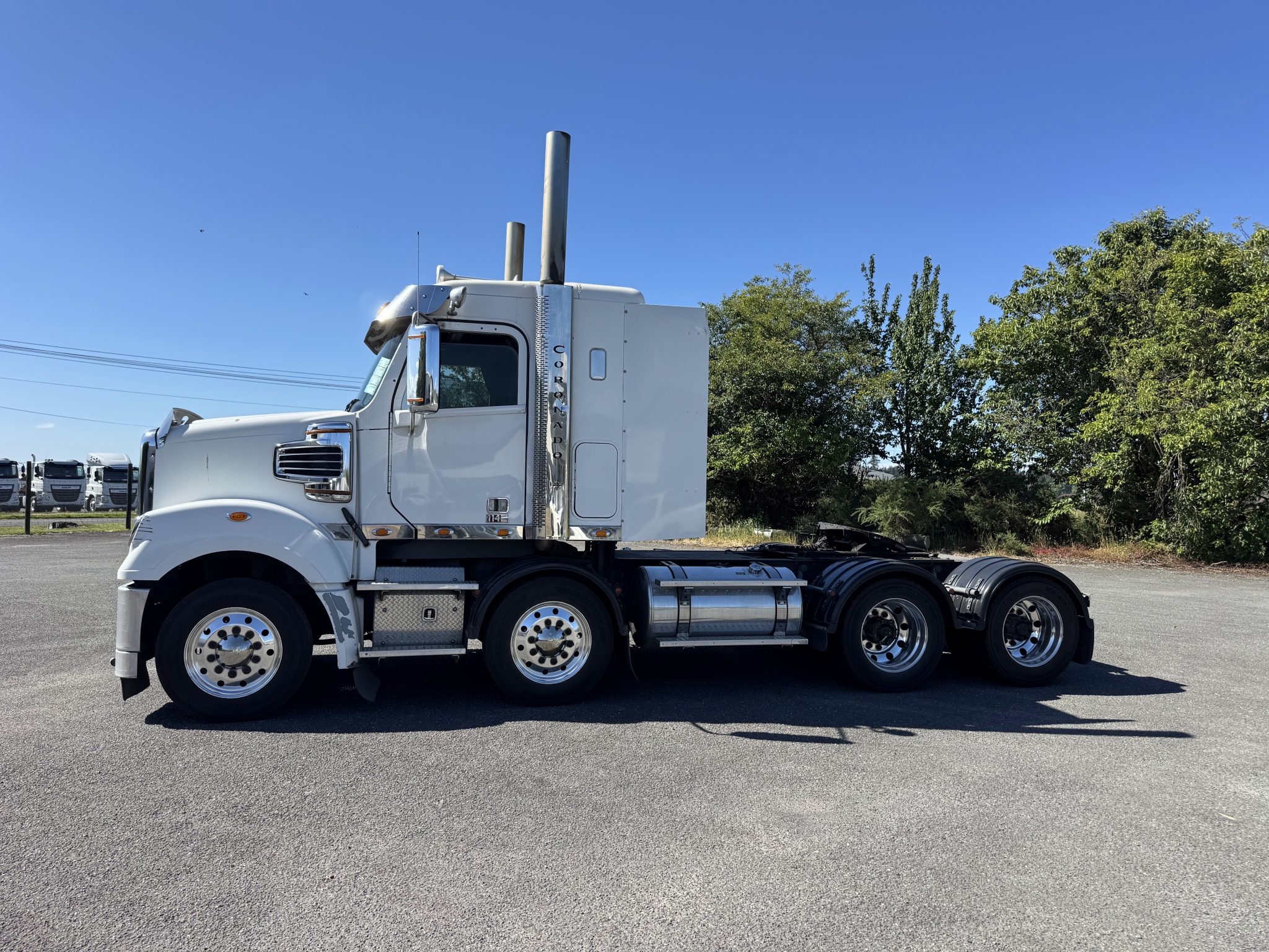 2020 Freightliner Coronado 8x4 Tractor Unit - NZT Group